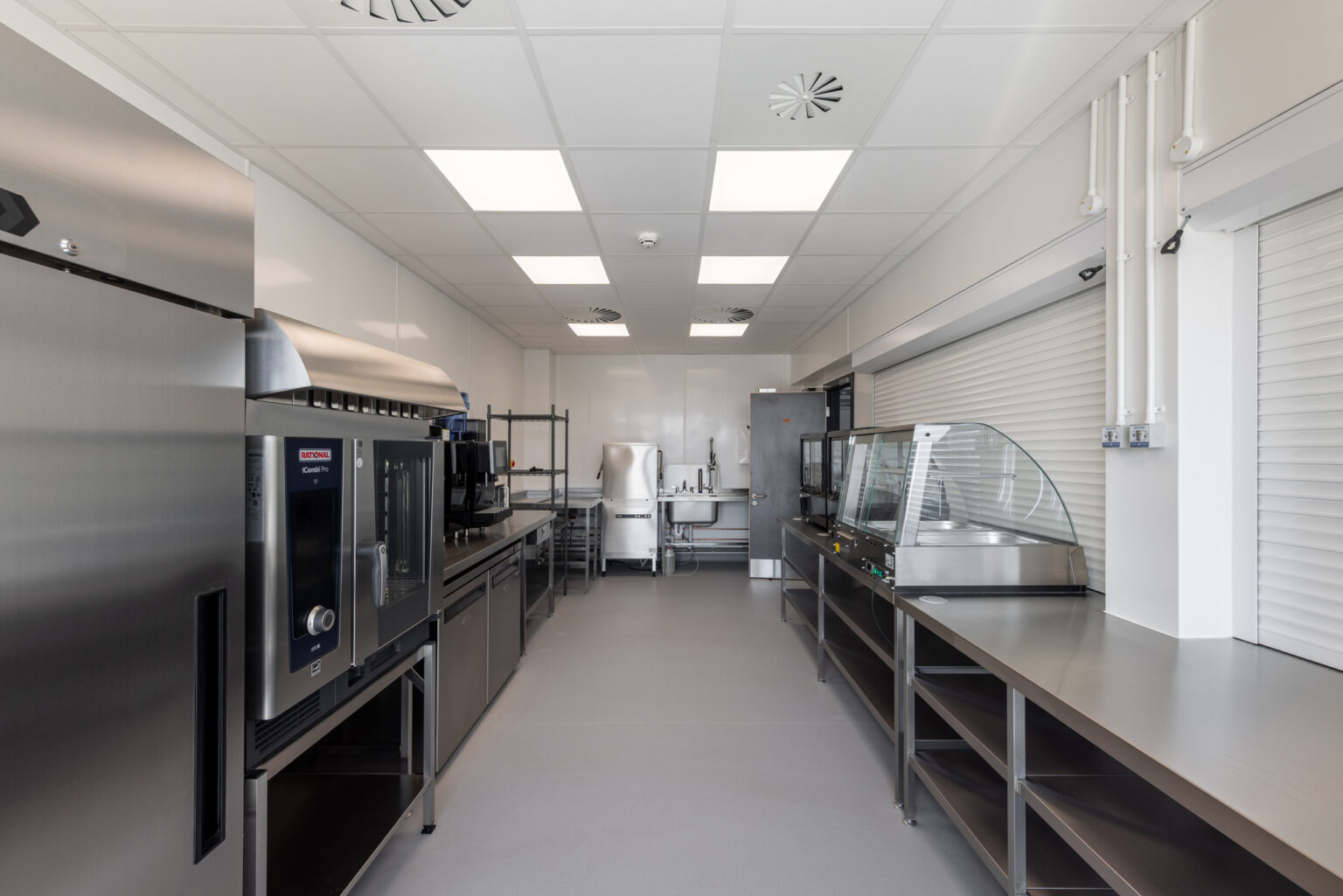 Altro Adhesive-Free Flooring and Recofloor Are Top of the Class for ...